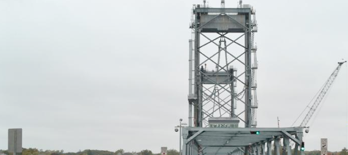 What Are The Massive Chains on the New Memorial Bridge For? - Summit ...